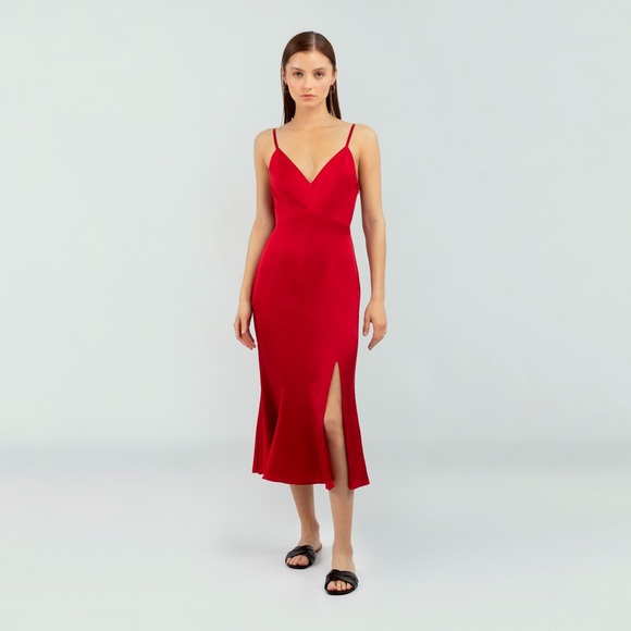 Fame and Partners | Dresses | Fame And Partners The Belleau Red Dress ...